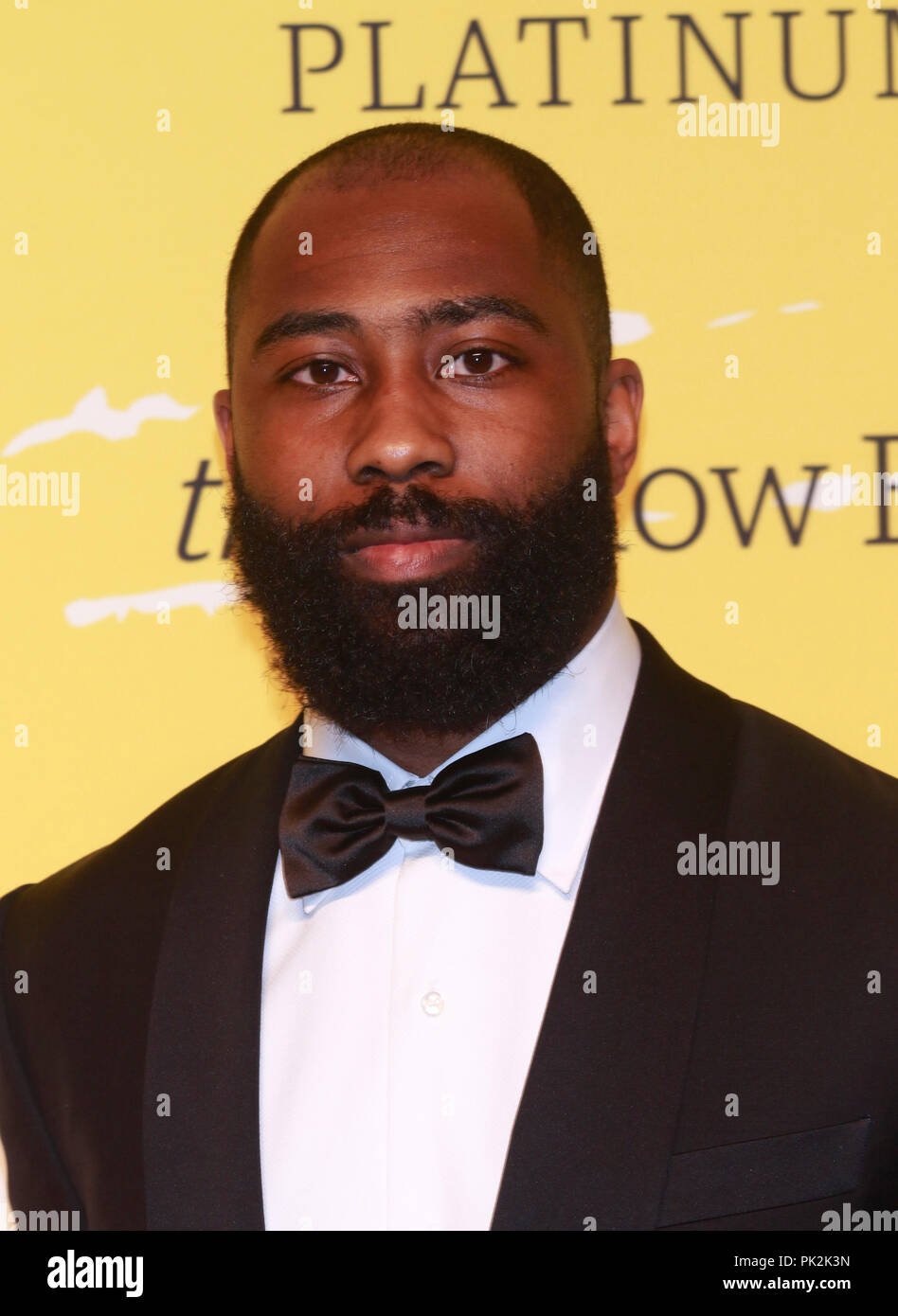 Revis hi-res stock photography and images - Alamy