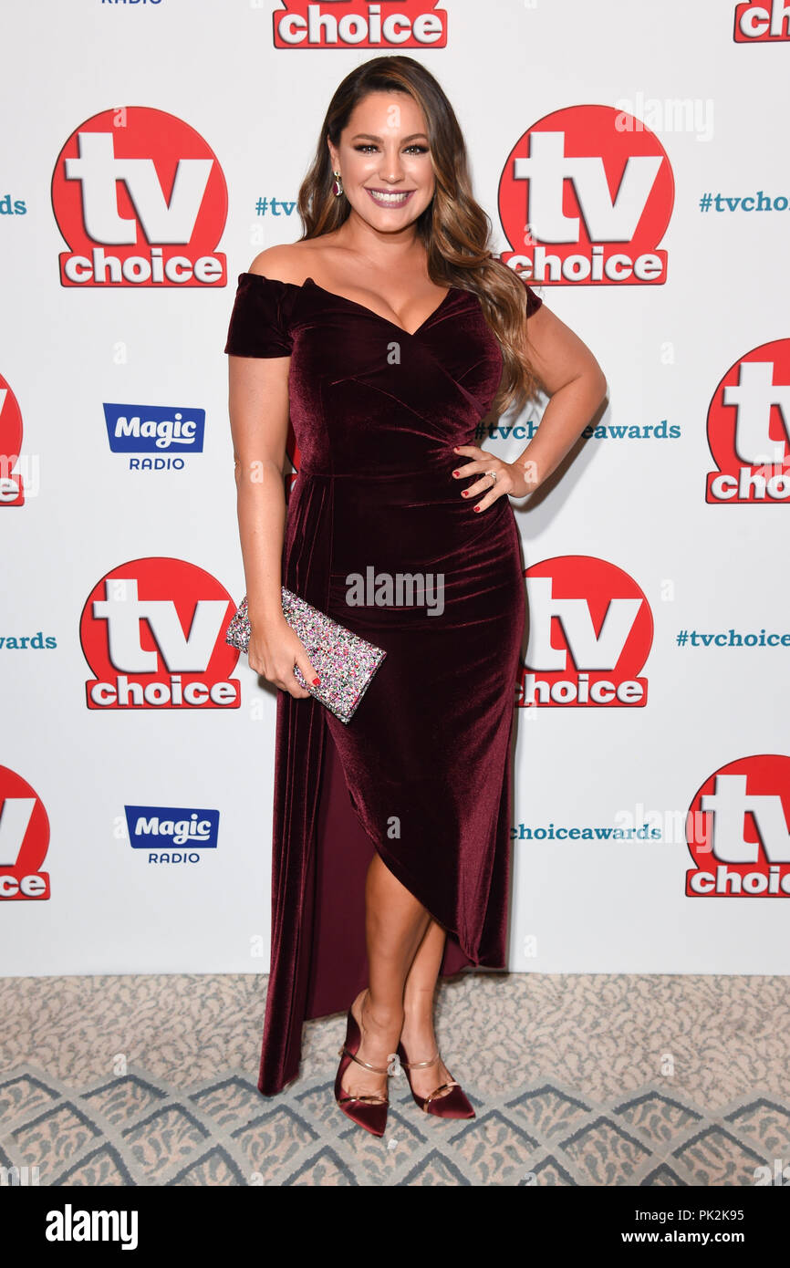 Kelly brook eye contact hi-res stock photography and images - Alamy