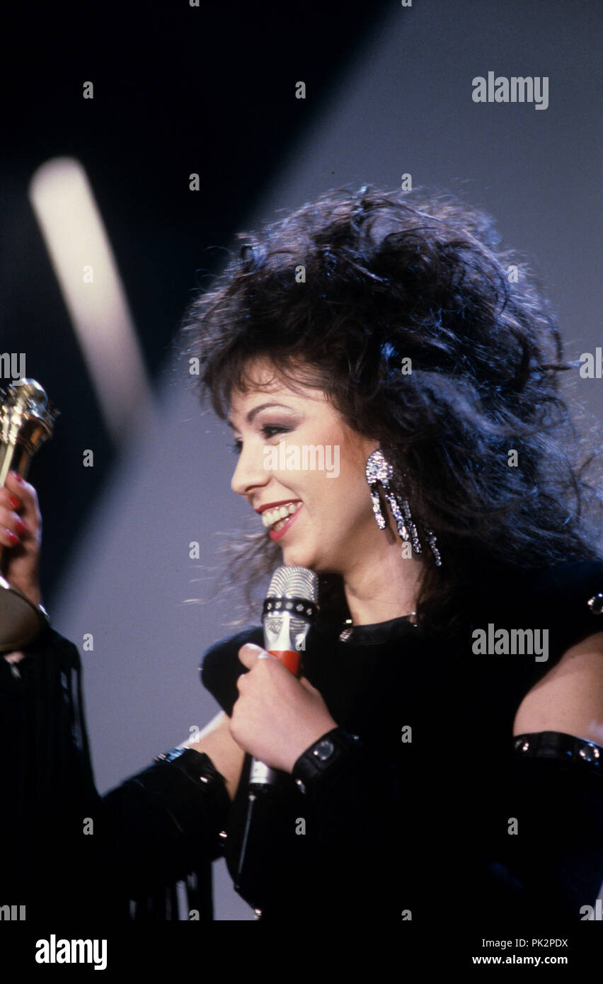 Jennifer Rush in August 1987 in Berlin. | usage worldwide Stock Photo ...