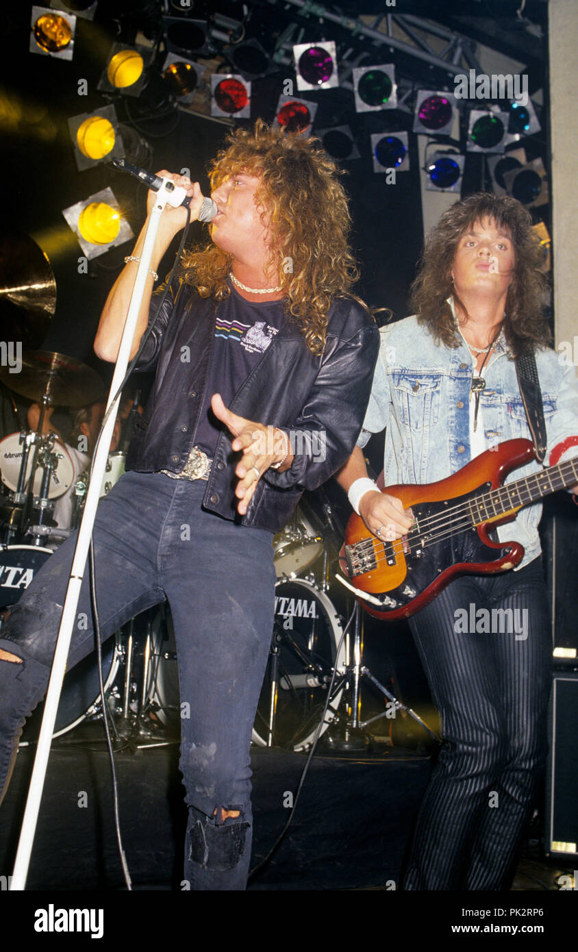 Europe (l-r): Joey Tempest, John Levén on 05.11.1987 in Stockholm ...