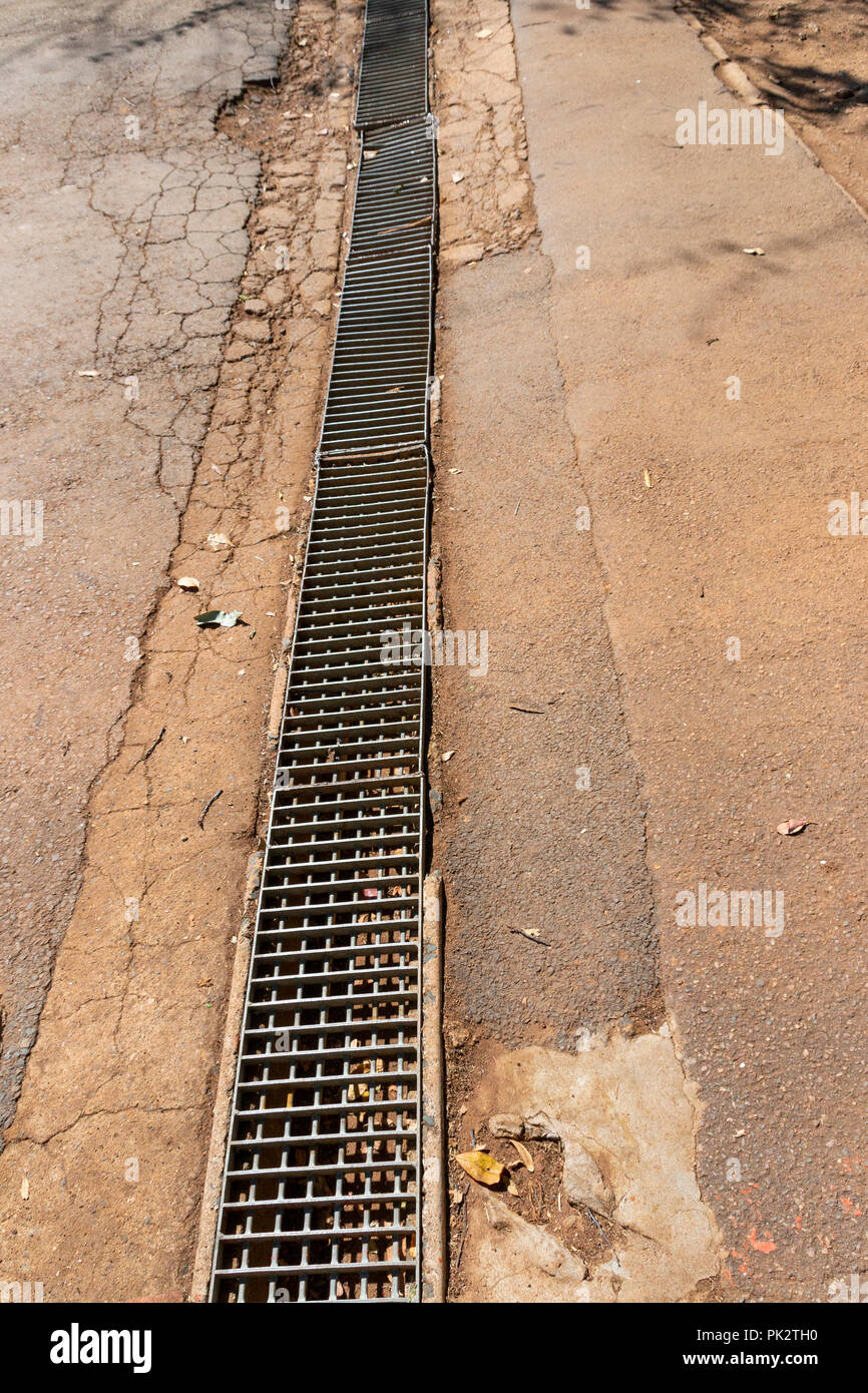 Conrain hi-res stock photography and images - Alamy