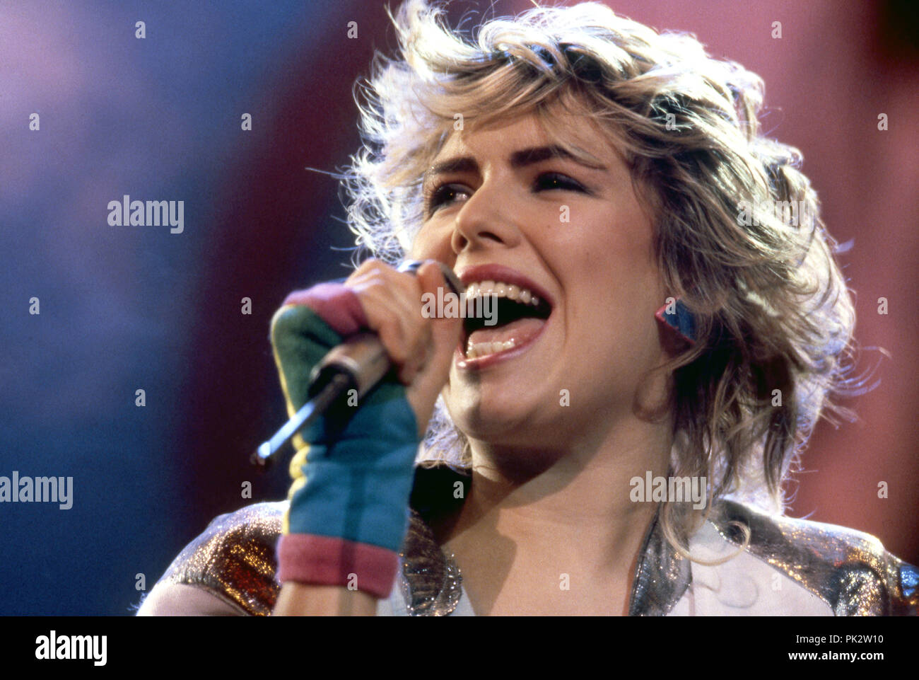 Singer Kim Wilde in November 1984 in Dortmund - Germany. | usage ...