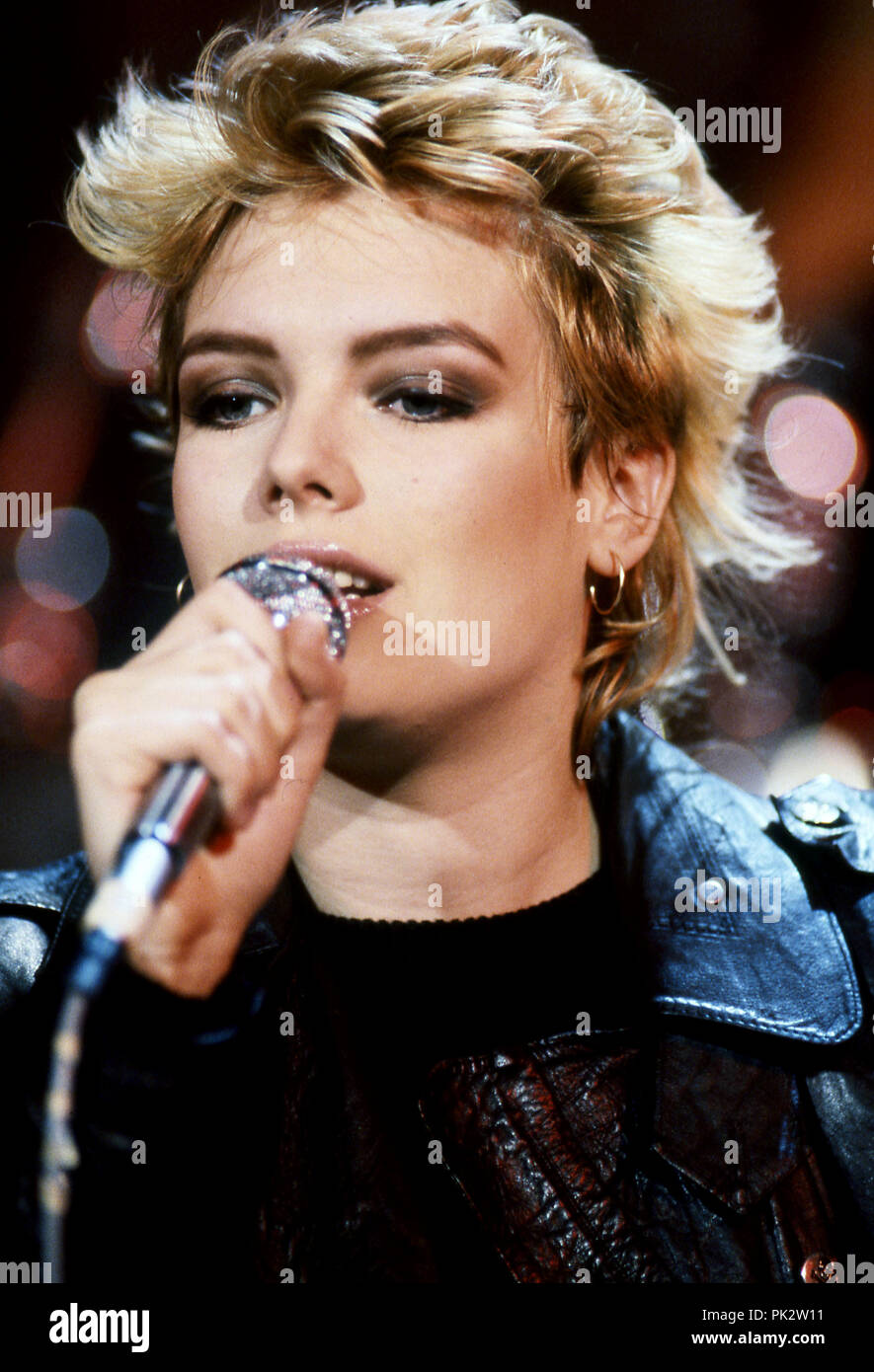 Singer Kim Wilde in October 1983 in Paris. | usage worldwide Stock ...