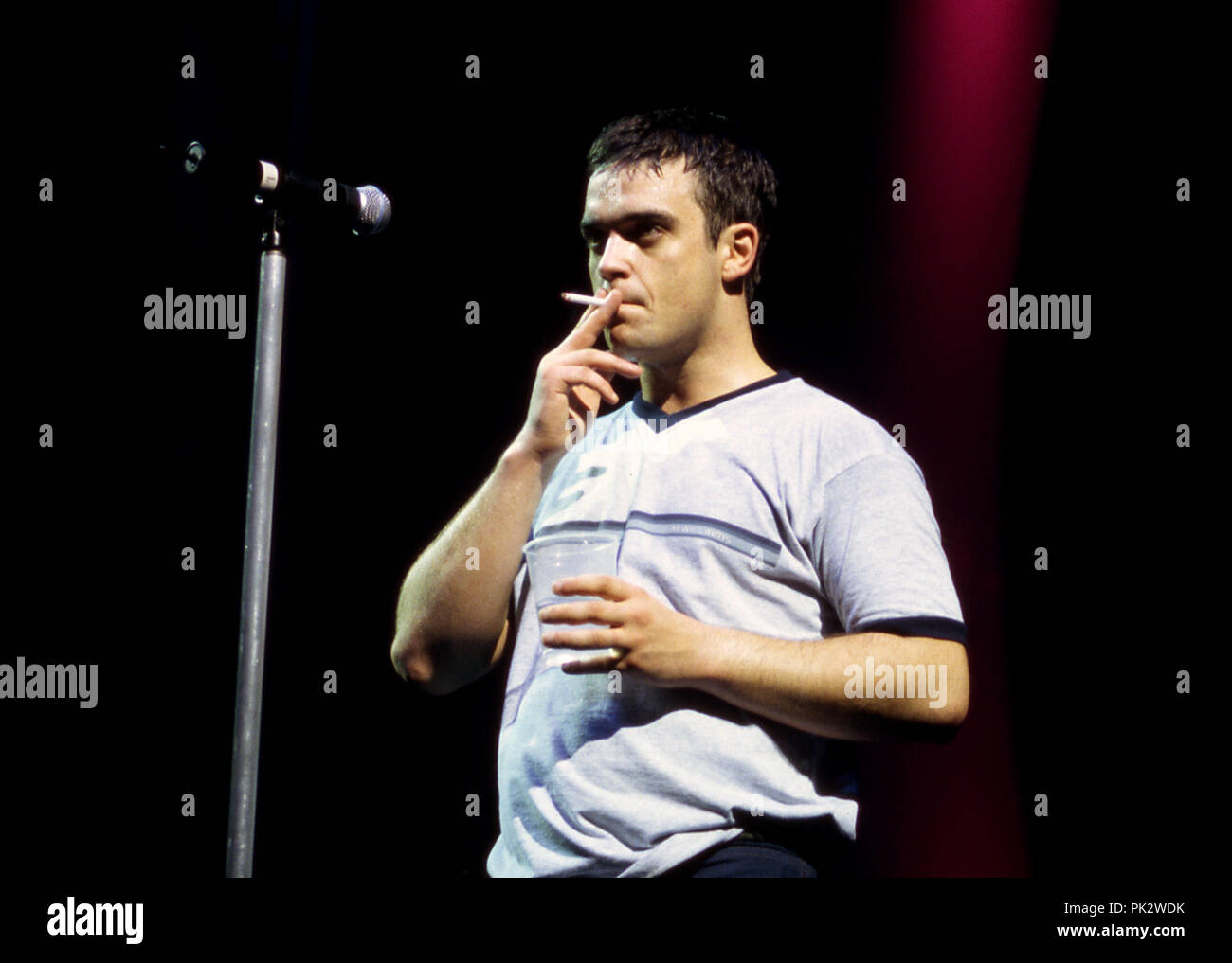 Robbie Williams on 29 January 1998 in Dublin | usage worldwide Stock ...