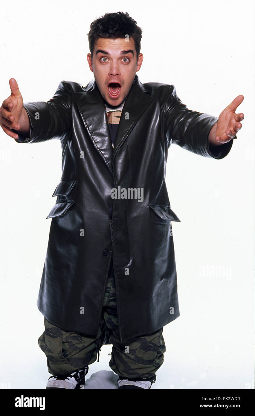 Robbie Williams on 17 April 1997 in London | usage worldwide Stock ...