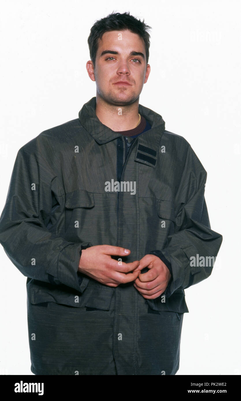 Robbie Williams on 17 April 1997 in London | usage worldwide Stock ...
