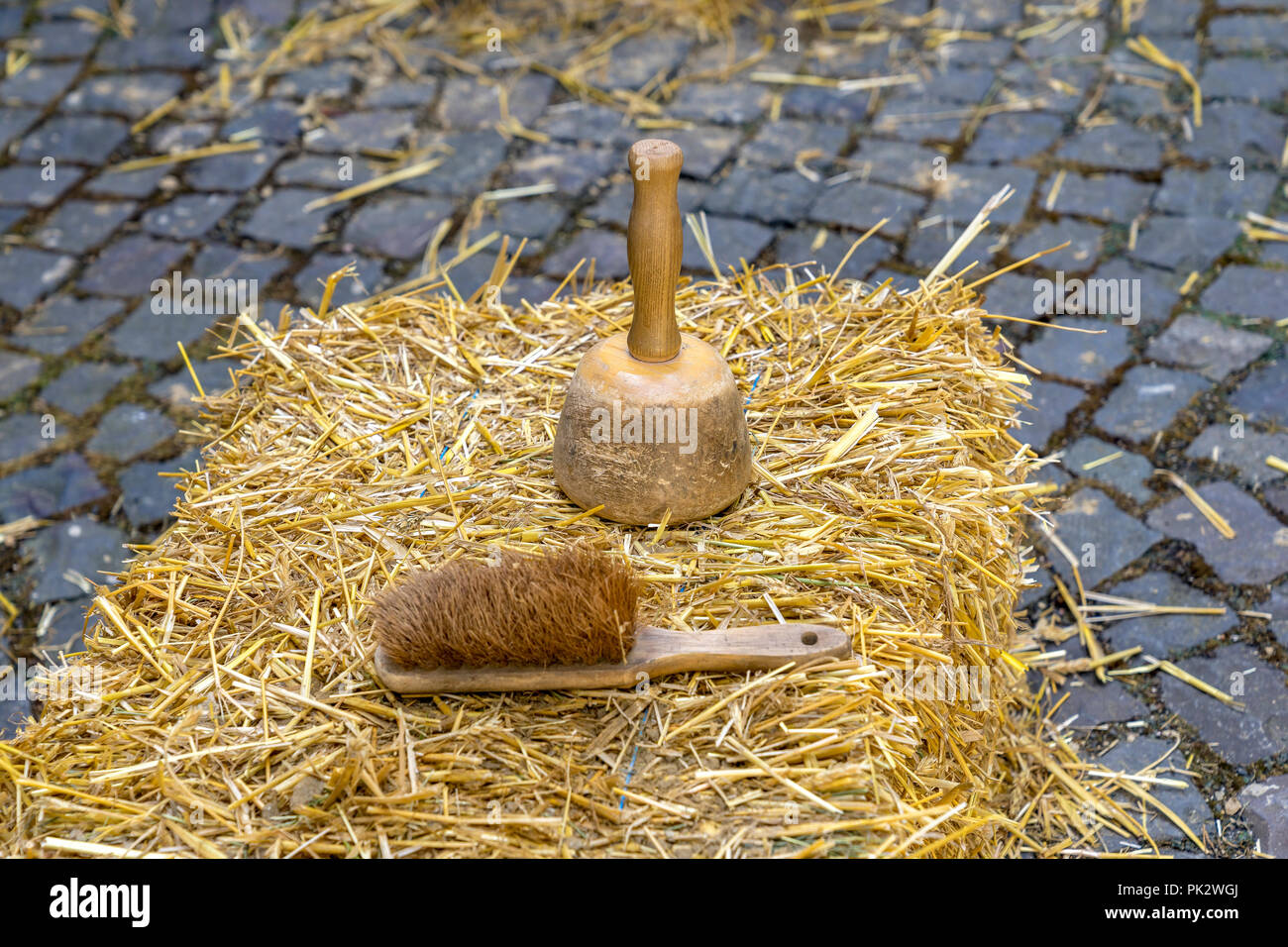 Stonemason tools hammer and chisel outdoors Stock Photo - Alamy