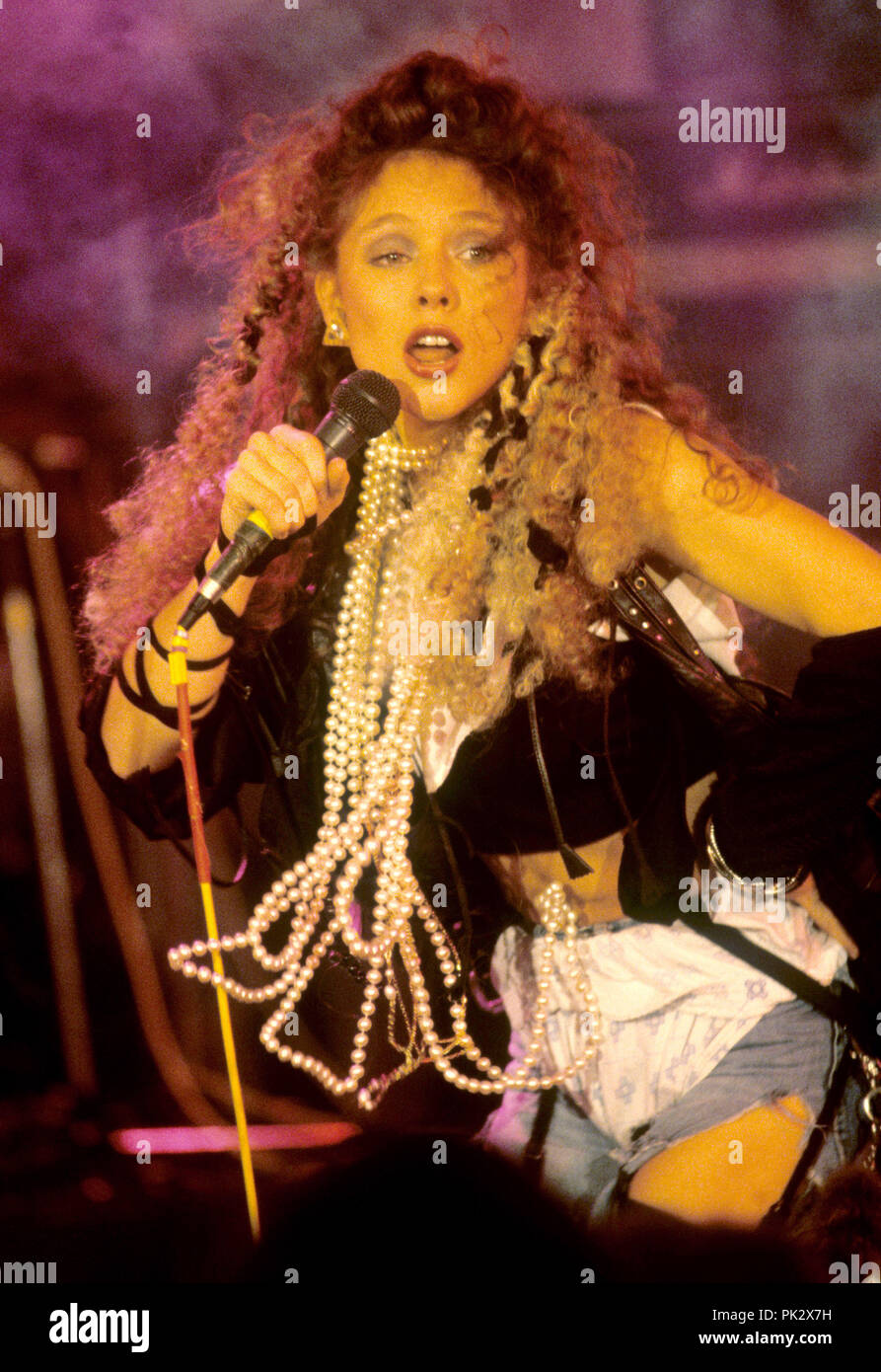 Jayne Collins on 07.10.1985 in Lippstadt. | usage worldwide Stock Photo ...