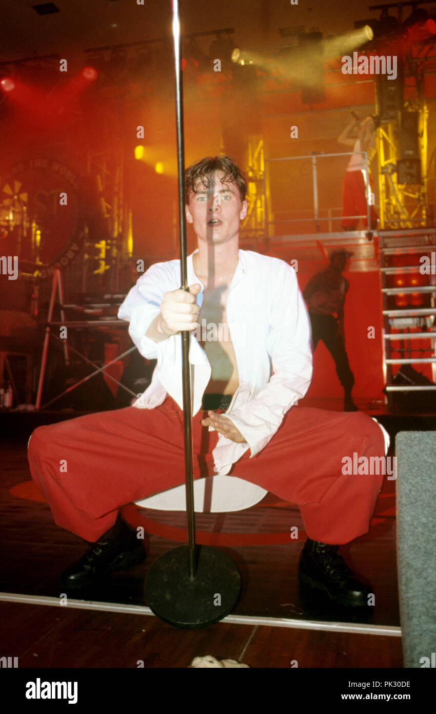 East 17 (Tony Mortimer) on 27.05.1994 in Stuttgart. | usage worldwide ...