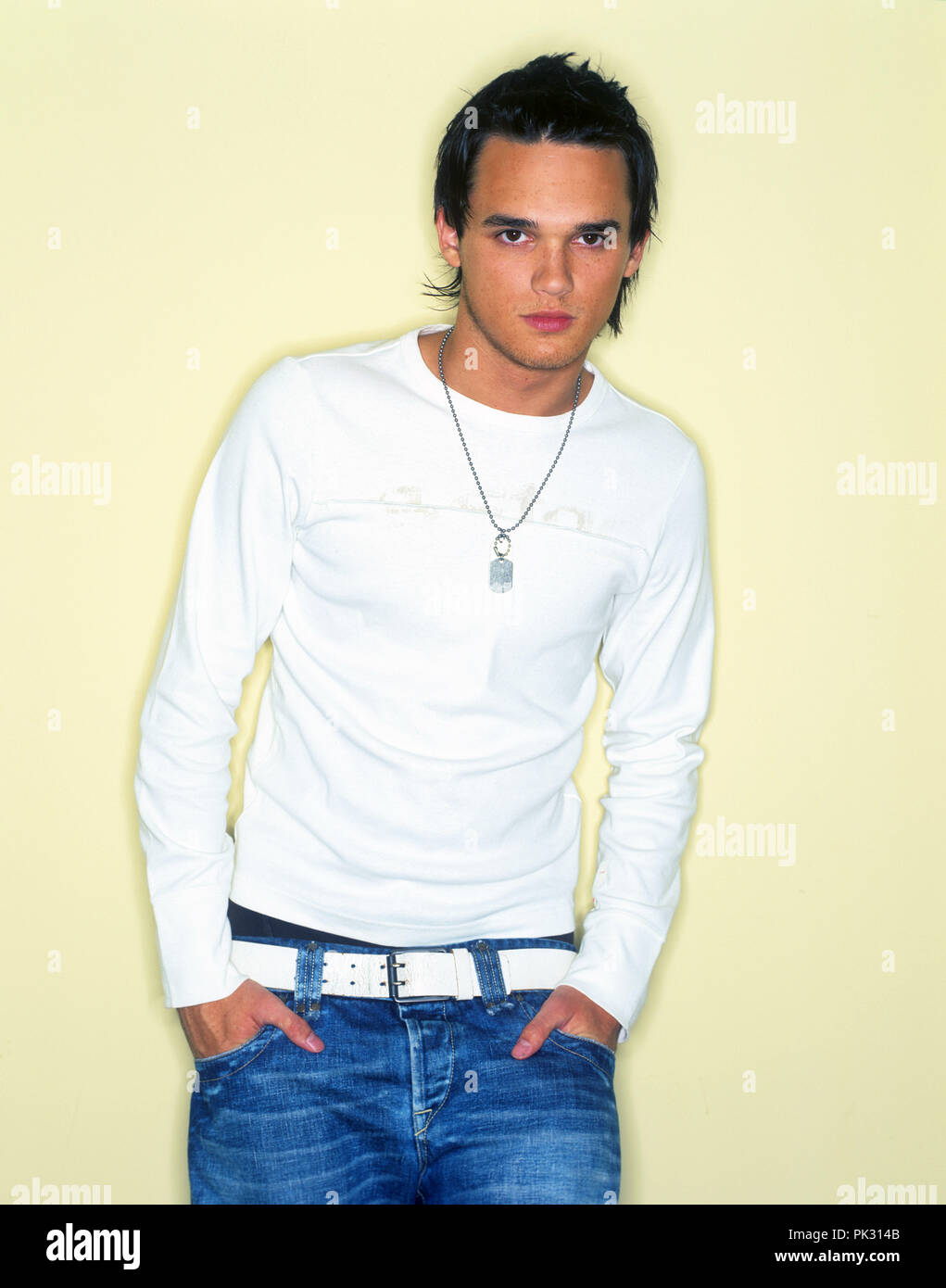 Gareth gates hi-res stock photography and images - Alamy
