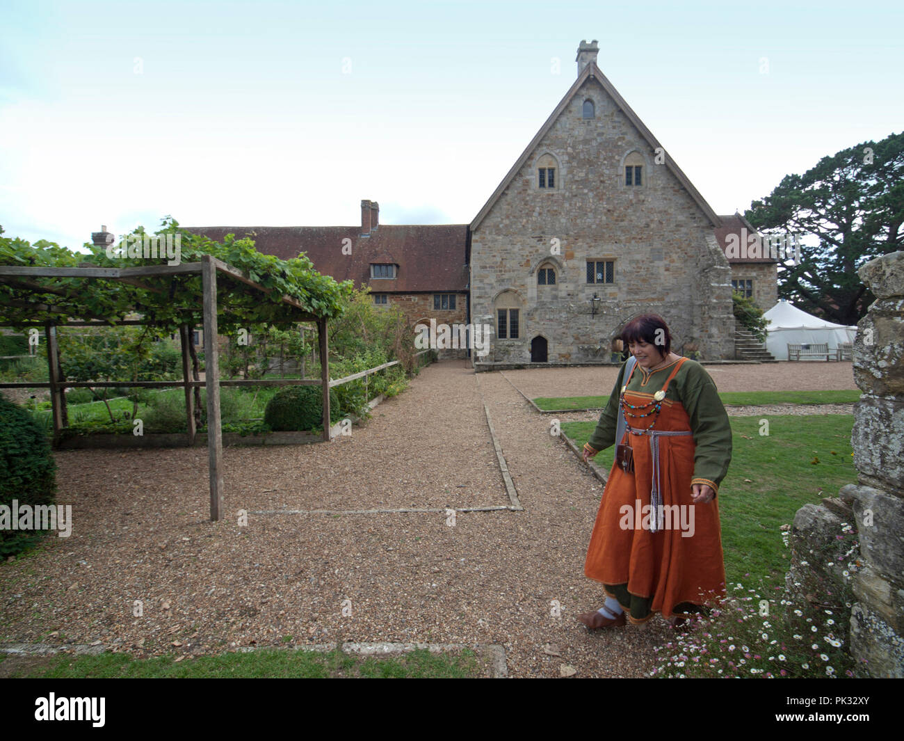 Medieval peasant england hi-res stock photography and images - Alamy