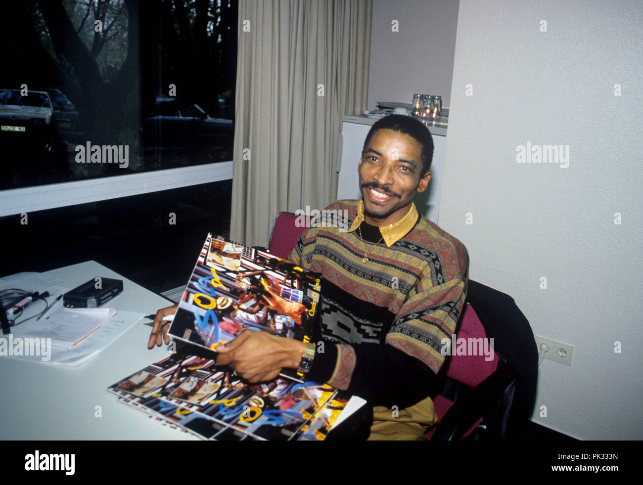 Charles D. Lewis on 20.10.1990 in Dortmund. | usage worldwide Stock ...