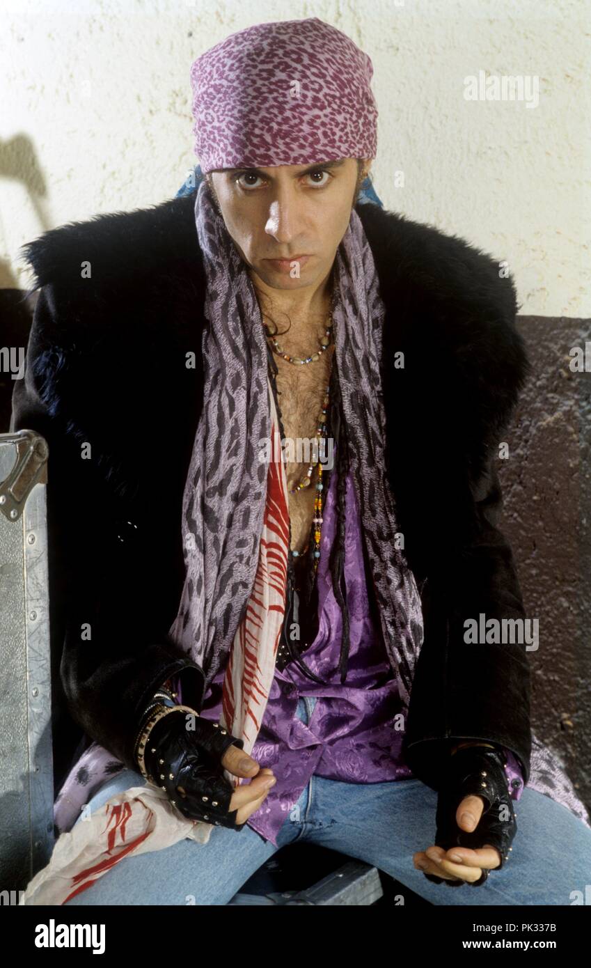 Little steven hi-res stock photography and images - Alamy