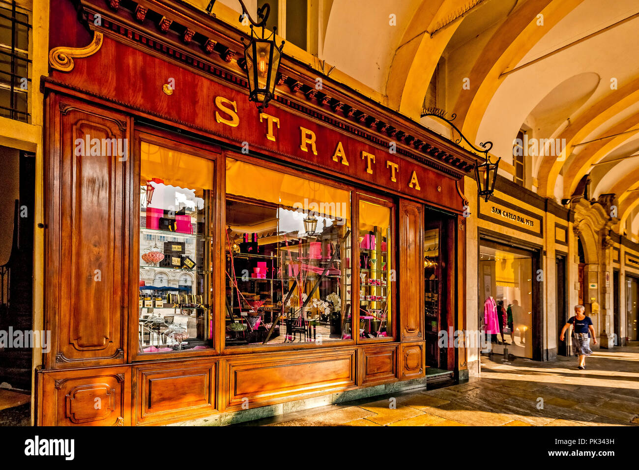 Italy Piedmont Turin Piazza San Carlo - Stratta Stock Photo - Alamy