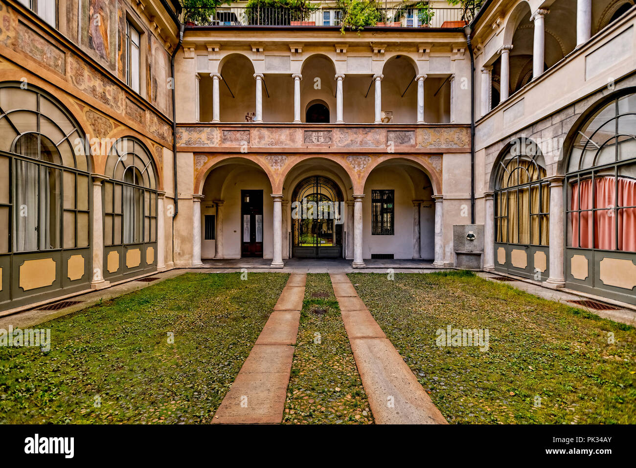 Via scaglia hi-res stock photography and images - Alamy