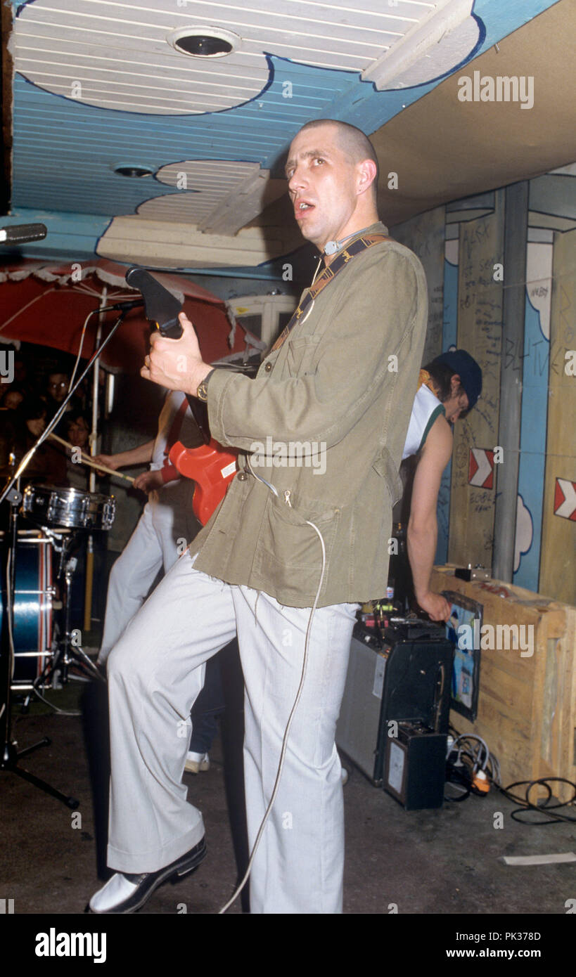 Trio (Stephan Remmler) on 19.04.1982. | usage worldwide Stock Photo - Alamy