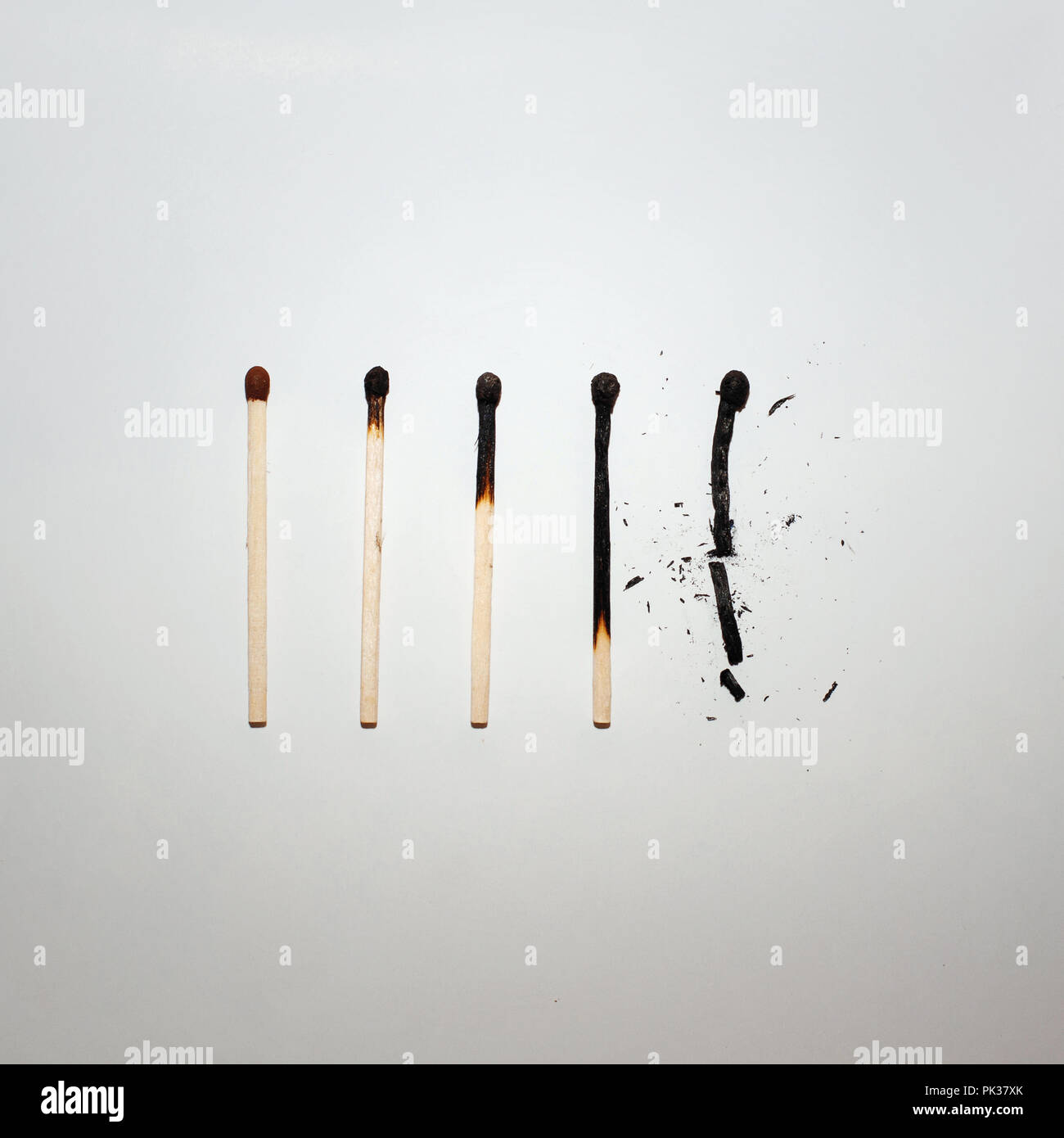 Match burnt paper hi-res stock photography and images - Alamy