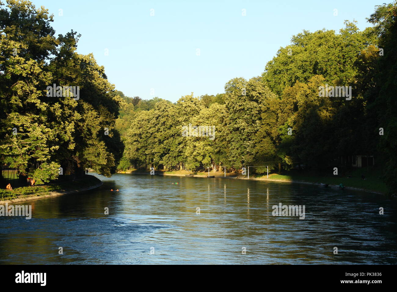 The river Aare in Bern seen from the Altenbergsteg on a mild summer ...
