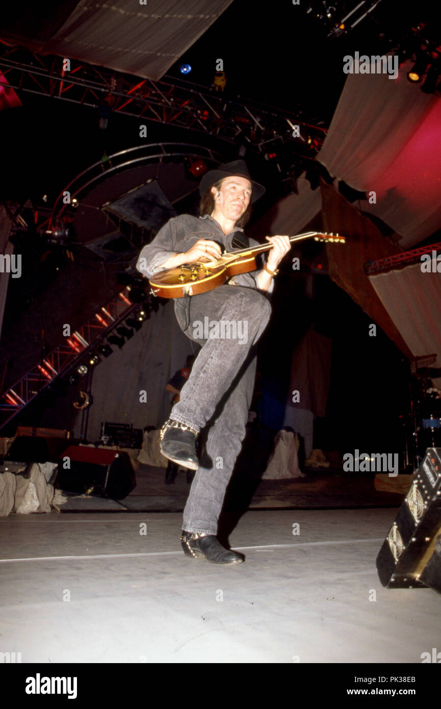 BAP with singer Wolfgang Niedecken is a rock band from Cologne (Germany ...