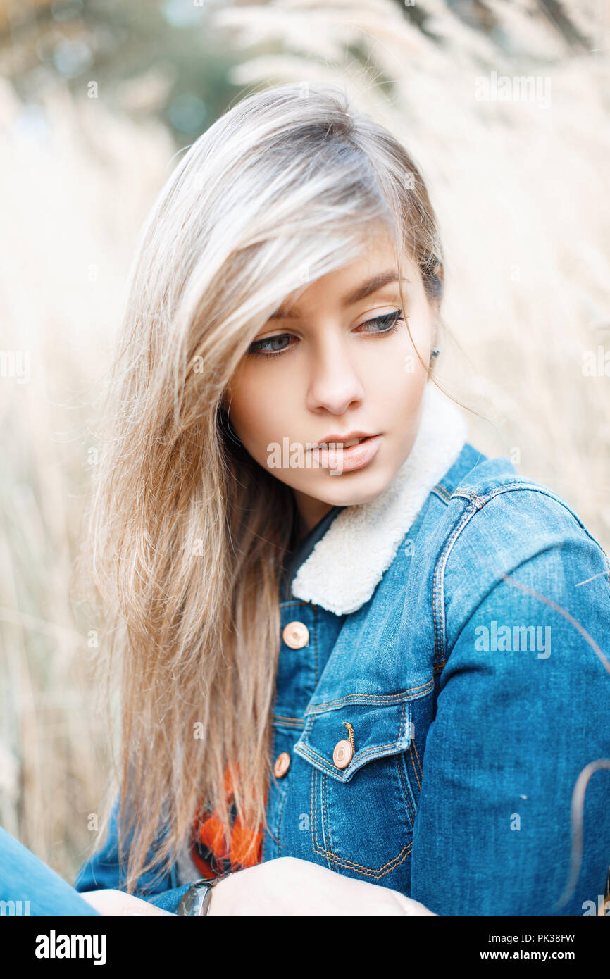 Red jean jacket hi-res stock photography and images - Alamy