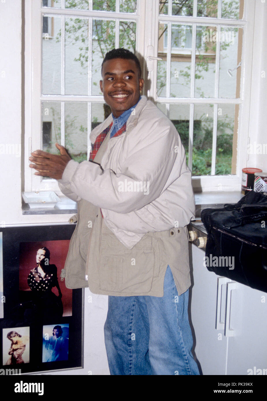 All-4-One (Delious Kennedy) on 11.04.1994 in München / Munich. | usage ...