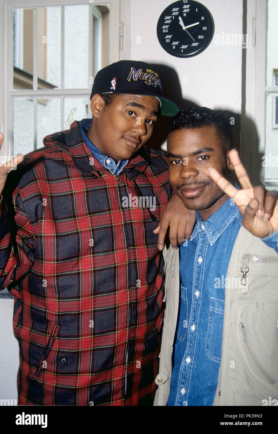 All-4-One (l-r): Jamie Jones, Delious Kennedy on 11.04.1994 in München ...