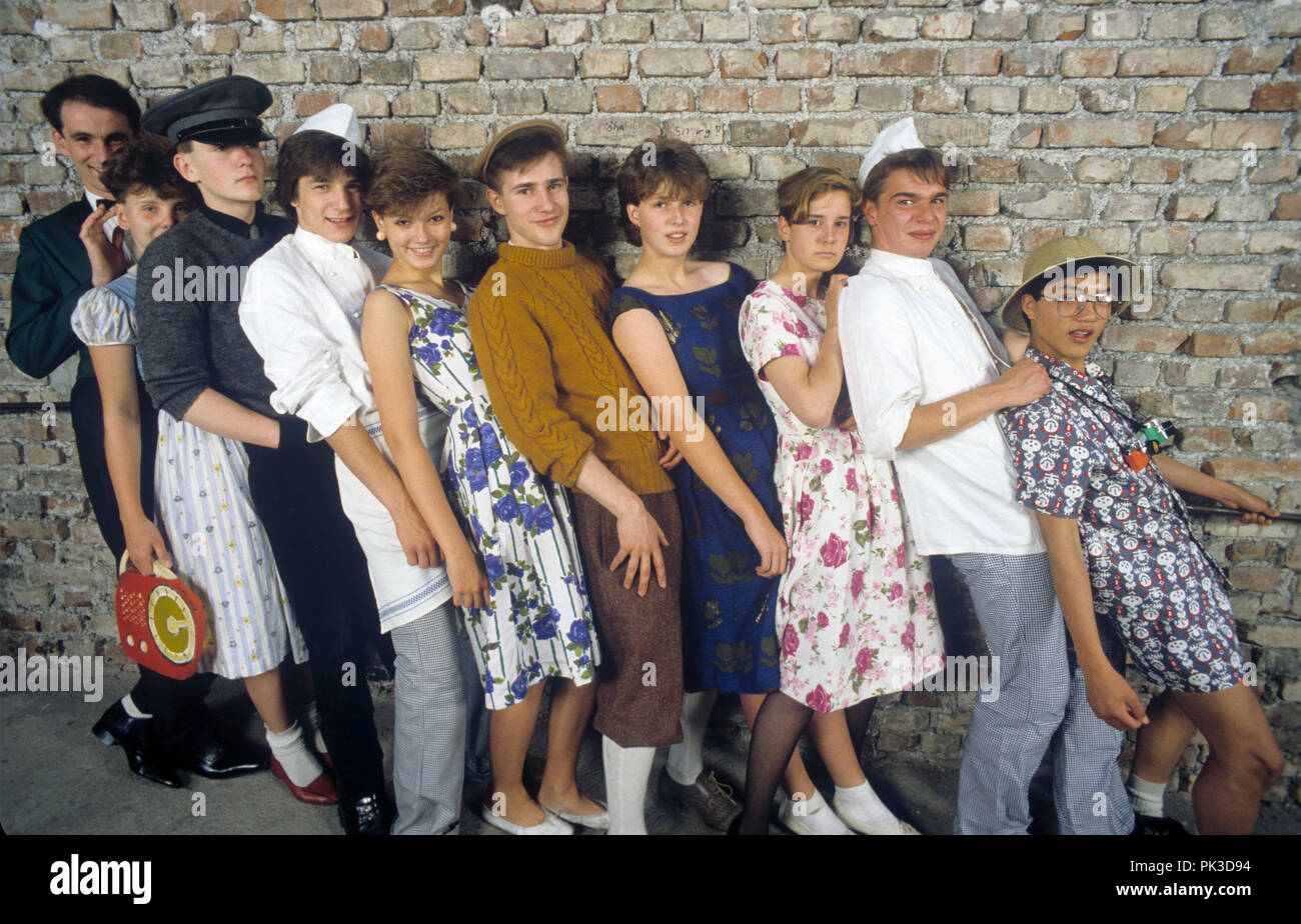 Andreas Dorau (mit Band) on 27.06.1982 in München / Munich. | usage ...