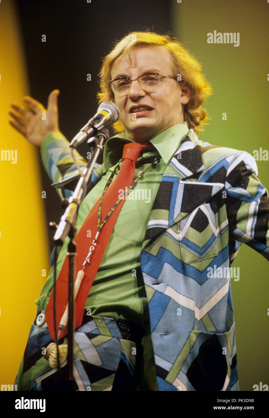 Wigald Boning (Die Doofen) on 03.07.1995 in München / Munich. | usage ...