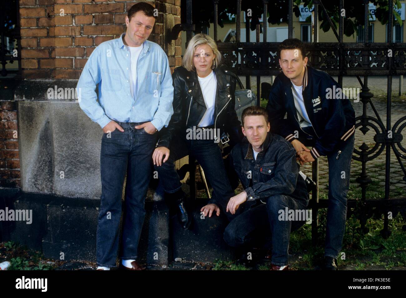 Eighth Wonder (mit Sängerin Patsy Kensit) on 30.05.1988 in München ...