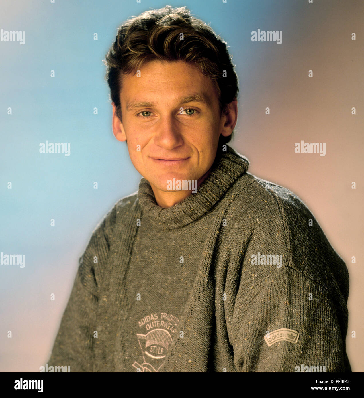 Rainhard Fendrich in November 1989 in Dortmund. | usage worldwide Stock ...