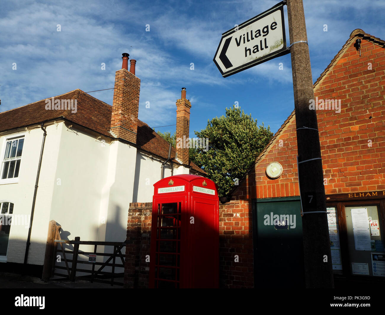 Community public access defibrillator hi-res stock photography and ...