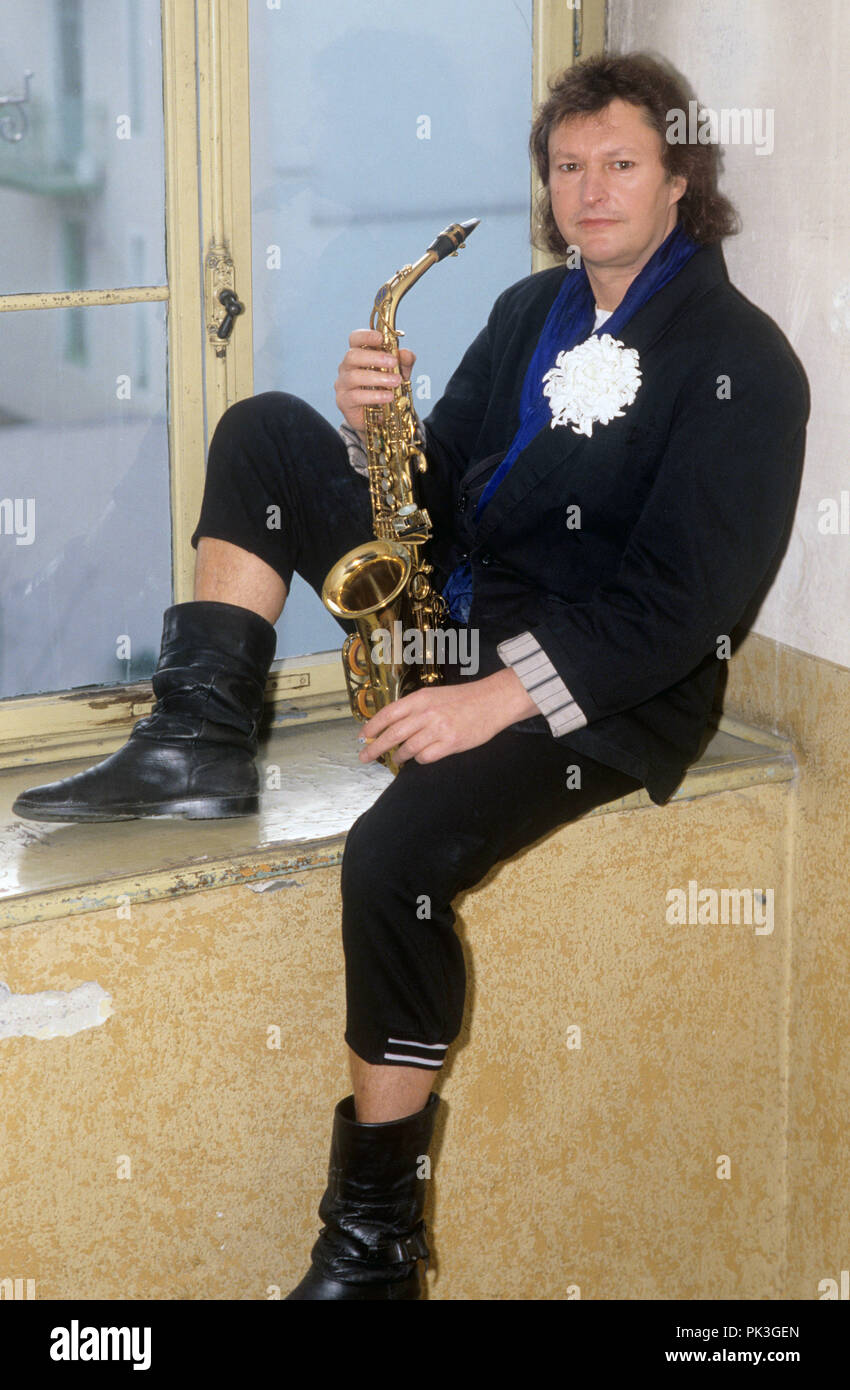 Hans-Jürgen Buchner (Haindling) on 10.02.1992 in München / Munich ...