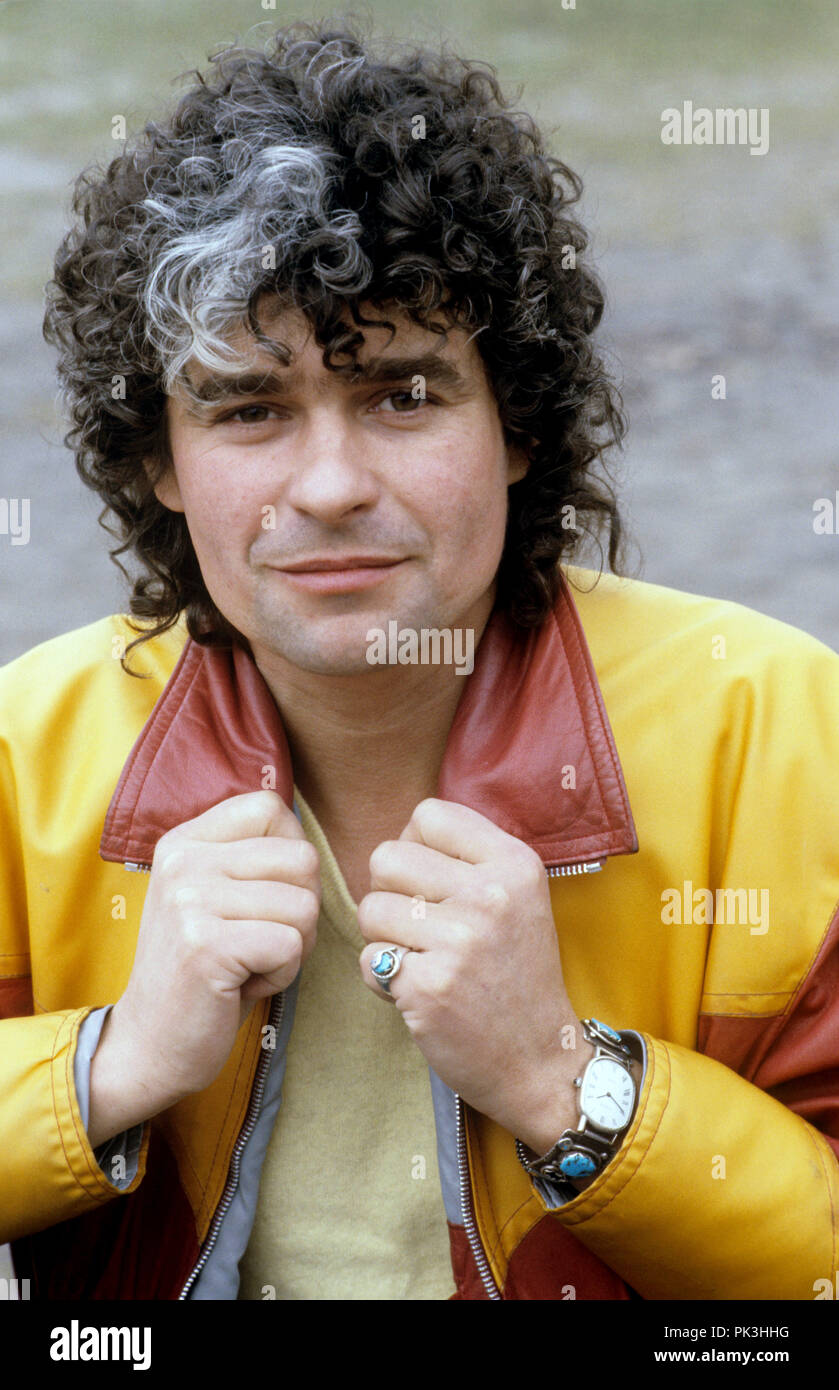 Peter Kent in March 1982. | usage worldwide Stock Photo - Alamy