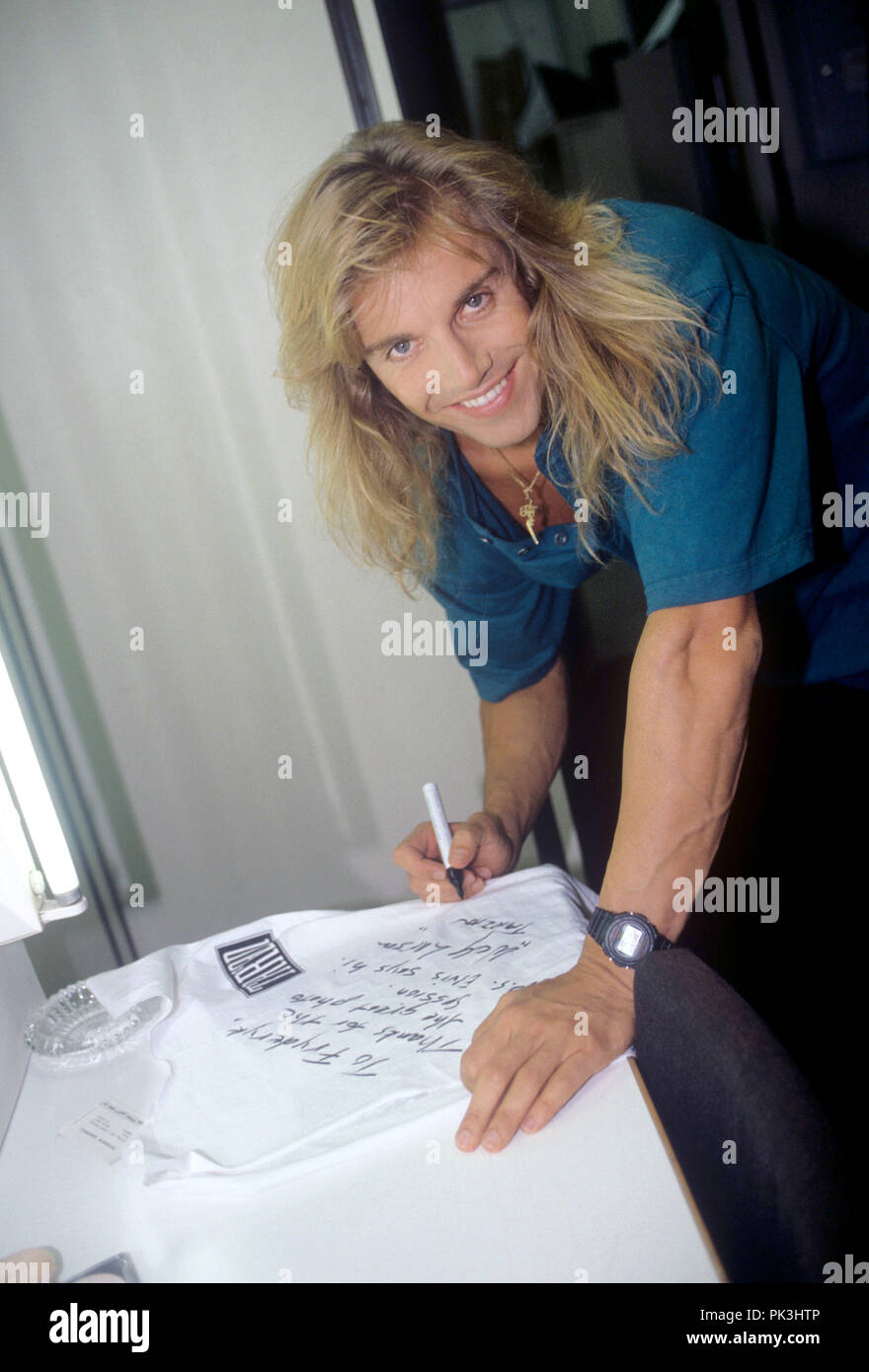 Wolf Larson 8x10 Print Wolf Larson Tarzan Televison Series 1991 #2691