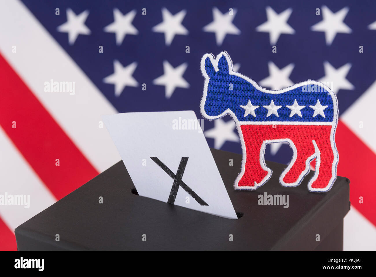 2022 democrat primaries hi-res stock photography and images - Alamy