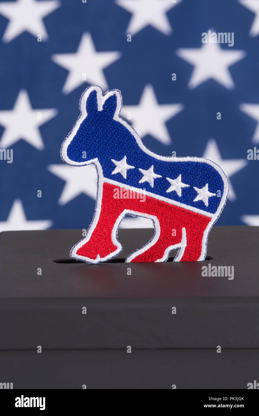 2022 democrat primaries hi-res stock photography and images - Alamy
