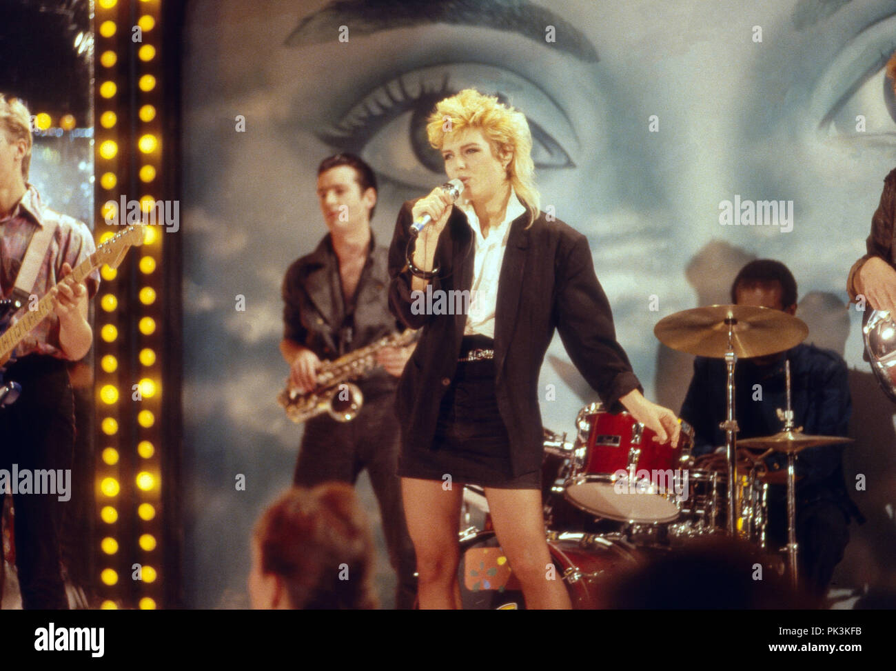 Kim Wilde Britische Popsängerin Bei Einem Fernsehauftritt