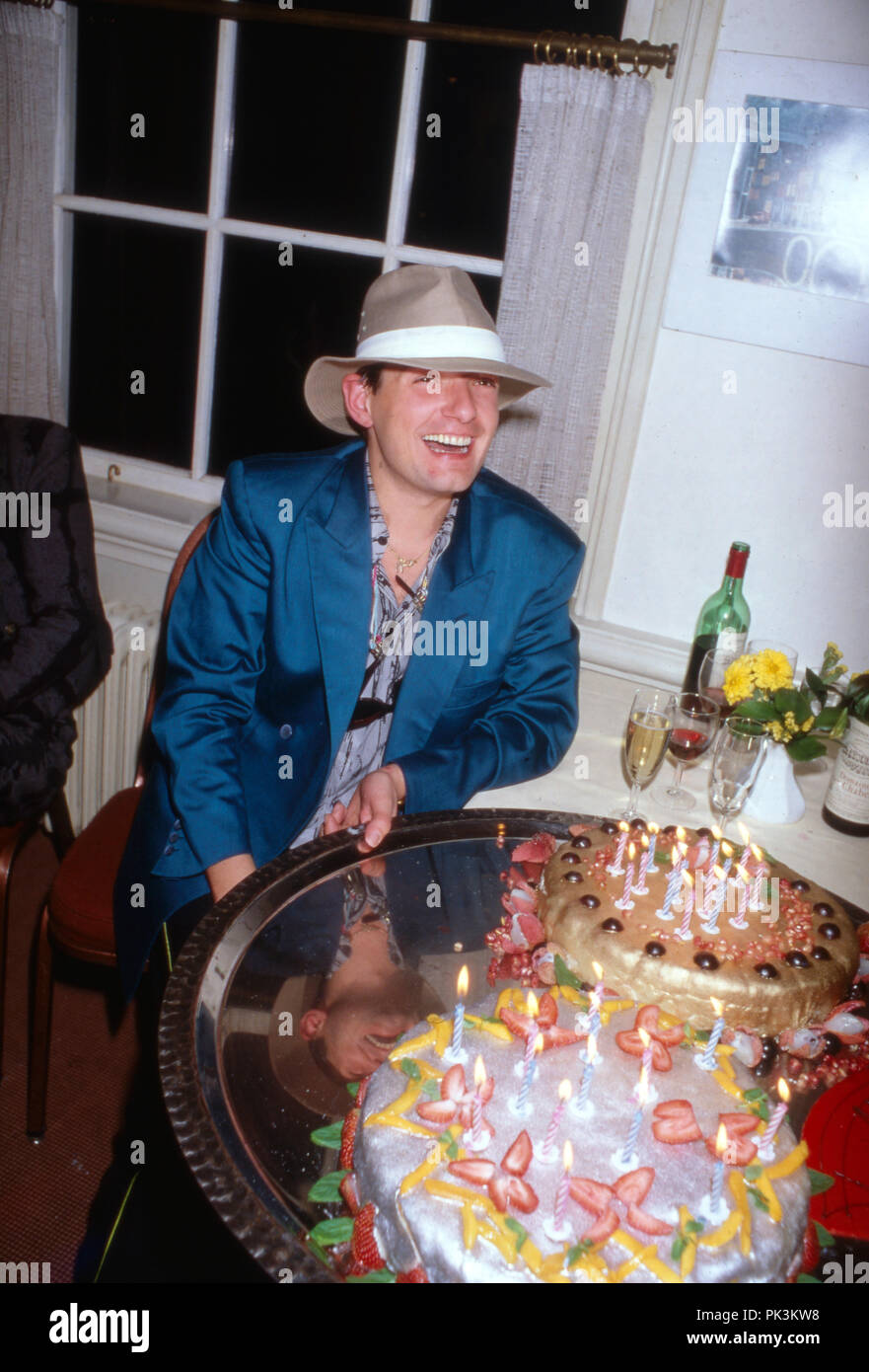 Falco, österreichischer Popsänger bekommt für sein Album "Falco 3" eine ...