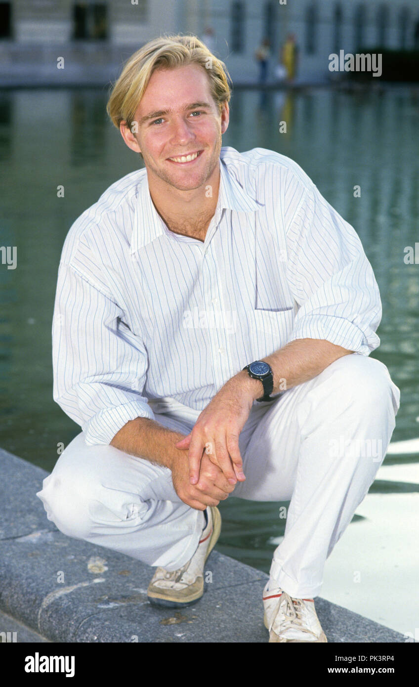 Jason Connery on 08.08.1987 in Wien. | usage worldwide Stock Photo - Alamy