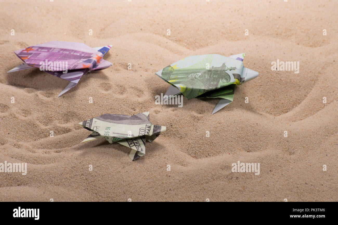 origami turtles from banknotes Stock Photo - Alamy