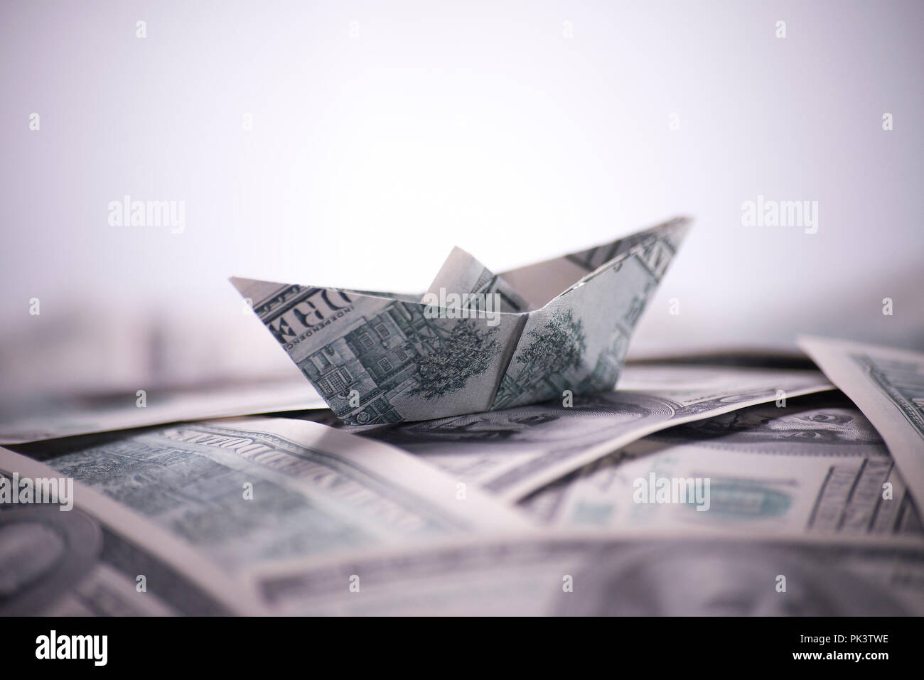 ship origami banknotes Stock Photo - Alamy
