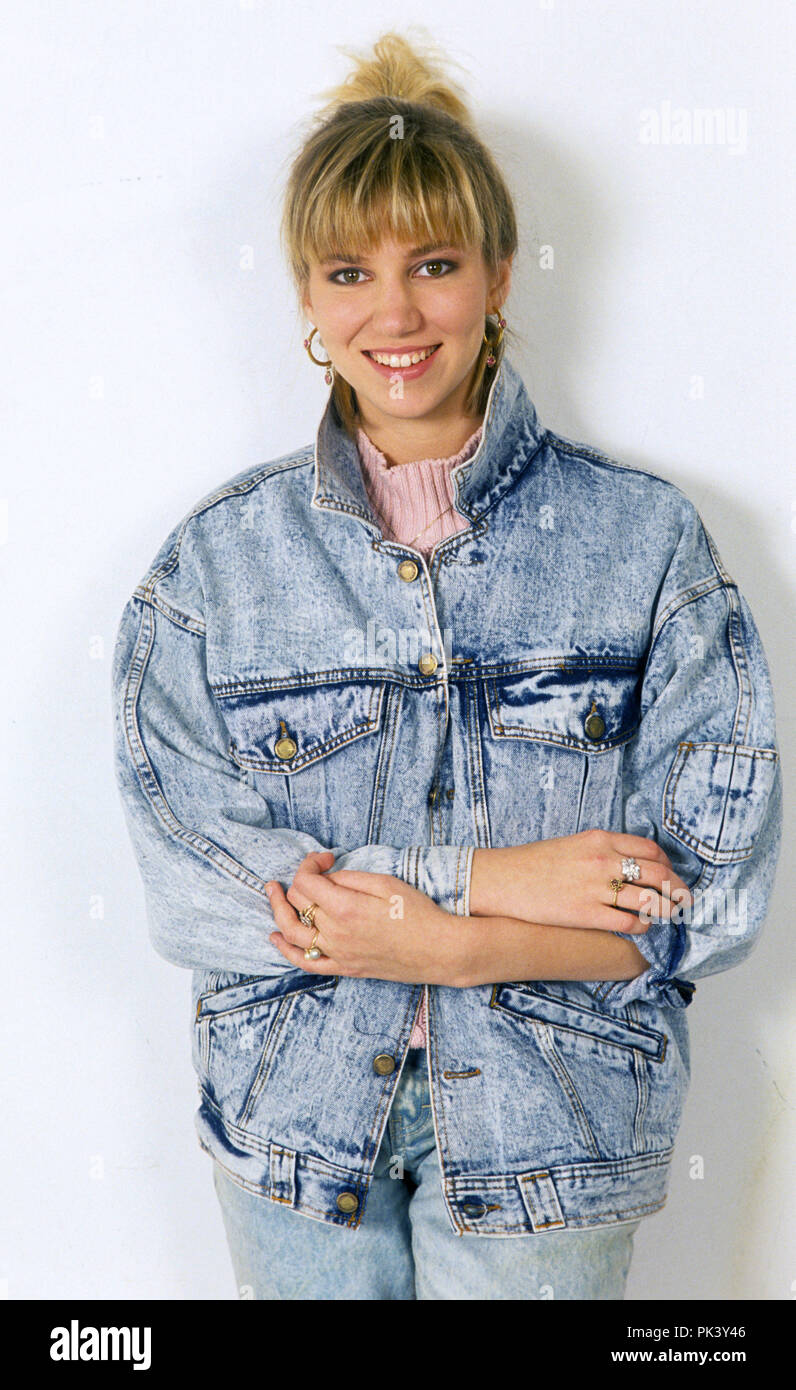 Debbie gibson 1988 hi-res stock photography and images - Alamy