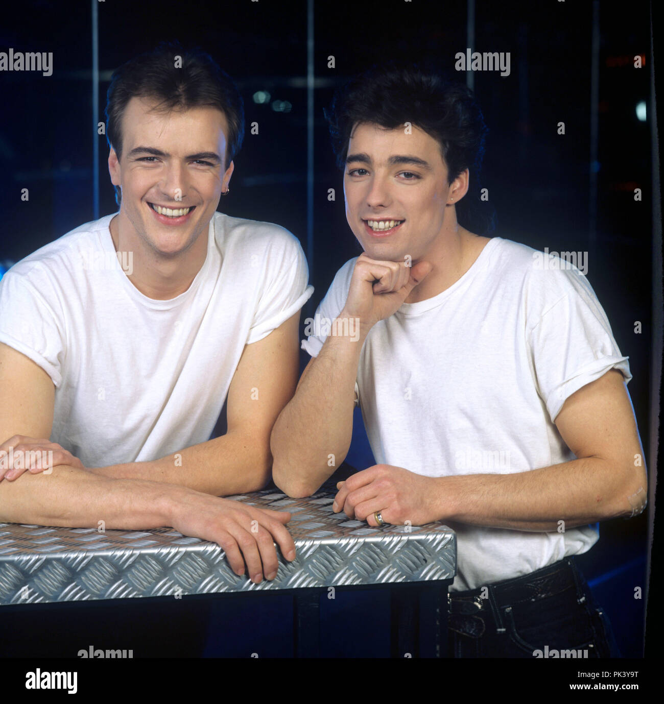 Go West (l-r): Peter Cox, Richard Drummie on 01.05.1985. | usage ...