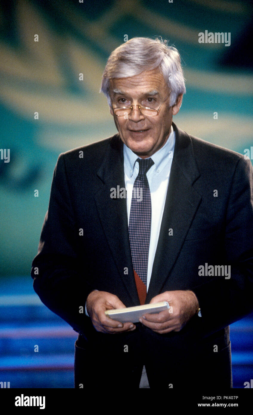 Joachim Fuchsberger on 15.03.1986 in Düsseldorf. | usage worldwide ...