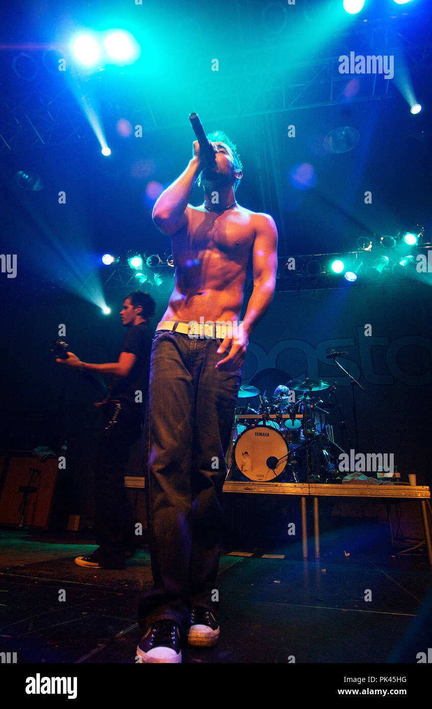 Hoobastank hi-res stock photography and images - Alamy