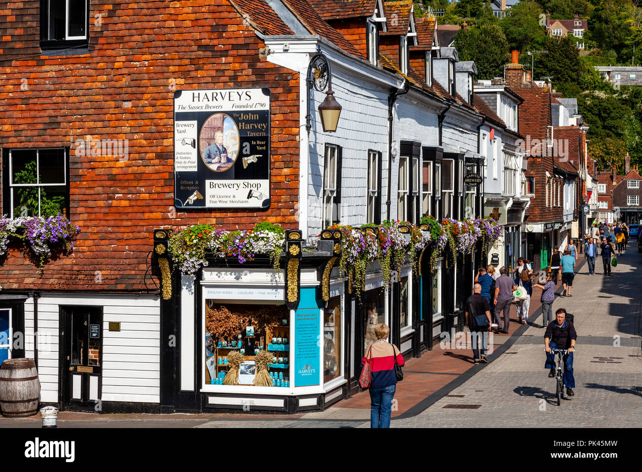 High street lewes town centre hi-res stock photography and images - Alamy