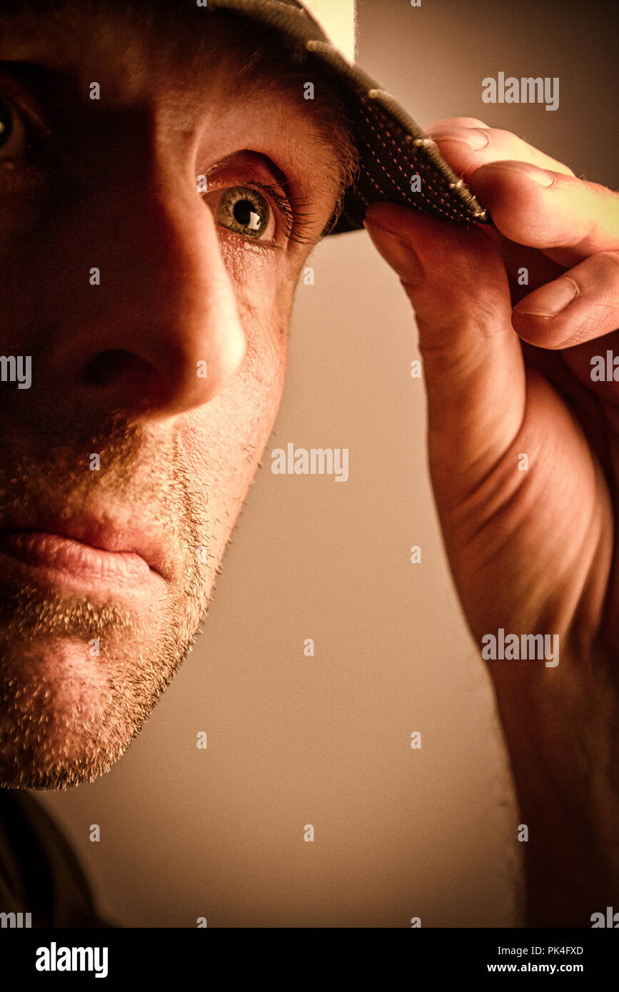 Studio low key profile portrait hi-res stock photography and images - Alamy