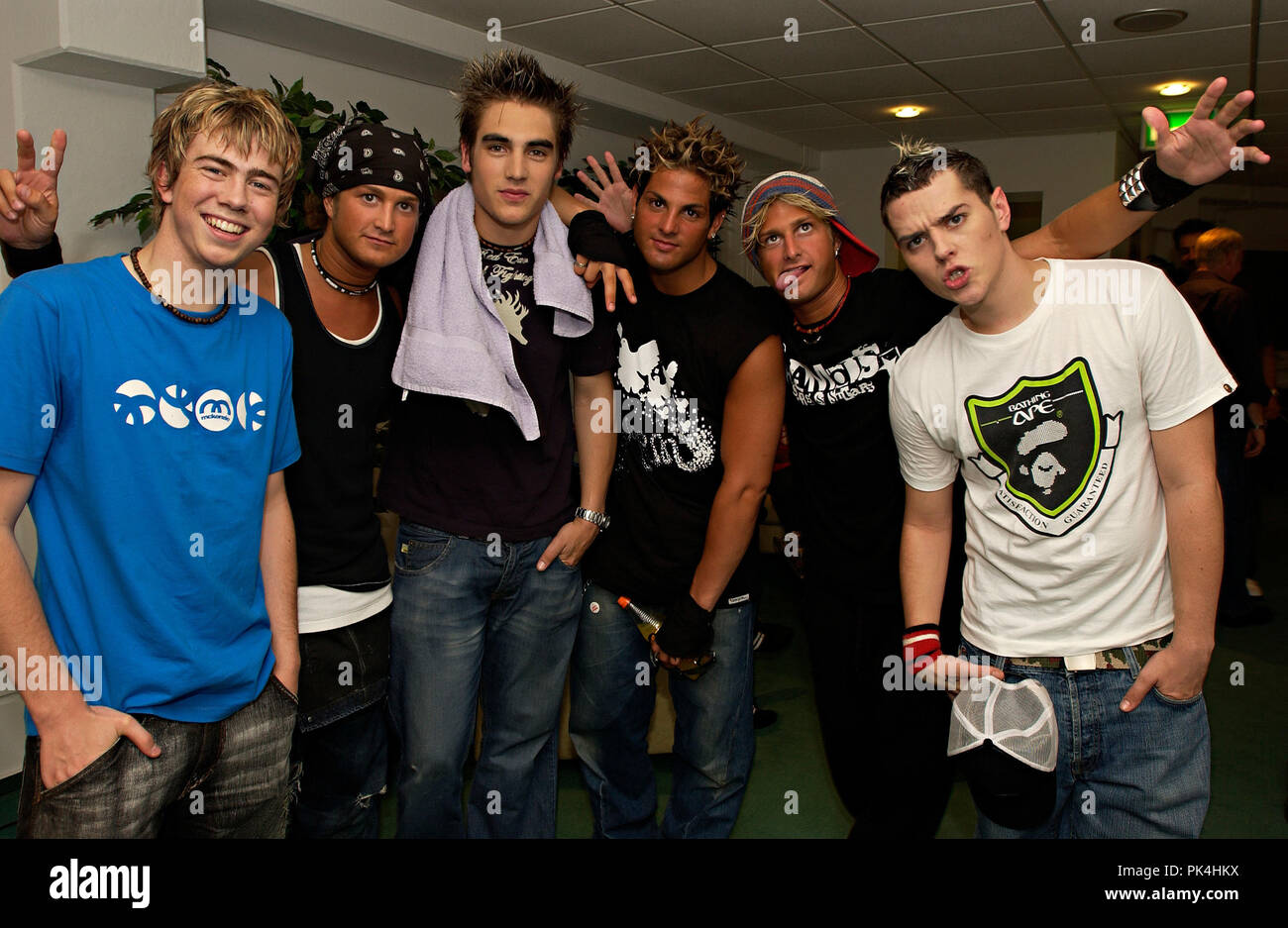 Busted band 2003 hi-res stock photography and images - Alamy