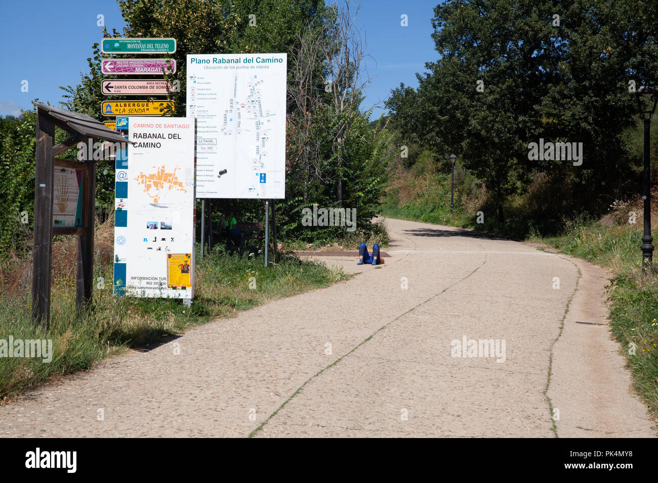 Walking on the route of Rabanal del Camino Stock Photo - Alamy