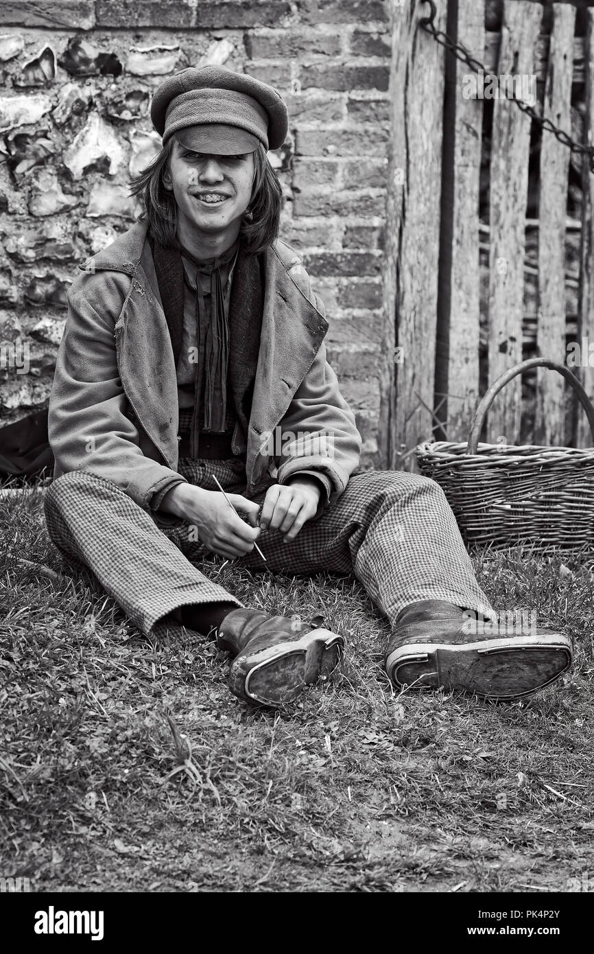 Victorian working class hi-res stock photography and images - Alamy